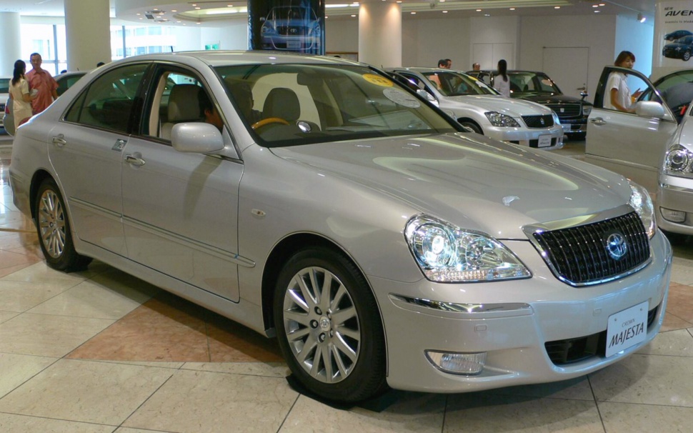 Toyota Crown Majesta technical specifications and fuel economy
